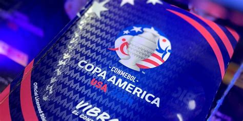 Álbum panini Copa América 2024 estos son los precios de los sobre