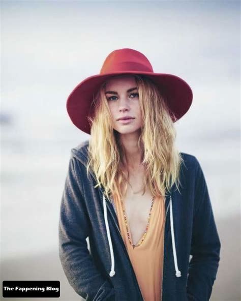 Lucy Fry Naked Sexy Pics What S Fappened