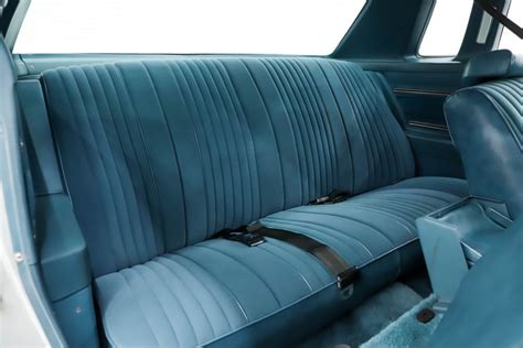 1976 Oldsmobile Cutlass Supreme Volo Museum