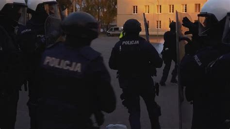 Skandal Na Meczu Legia Lech Policja Czeka A A Tydzie Oto Reakcja