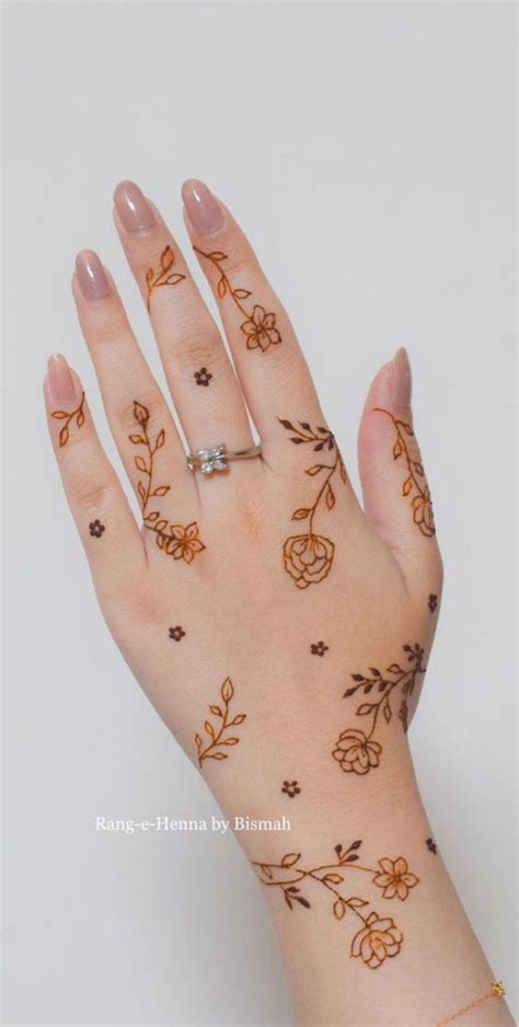 35 Beautiful Henna Design Ideas Dainty Henna