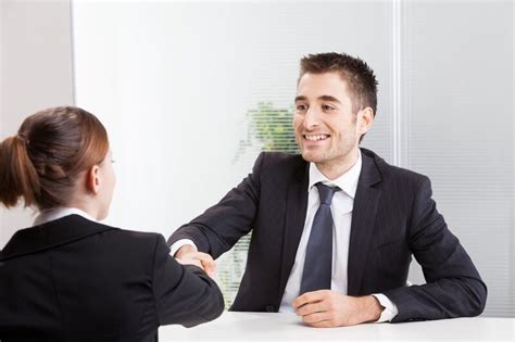 Tầm quan trọng của kỹ năng thuyết phục JobsGO Blog