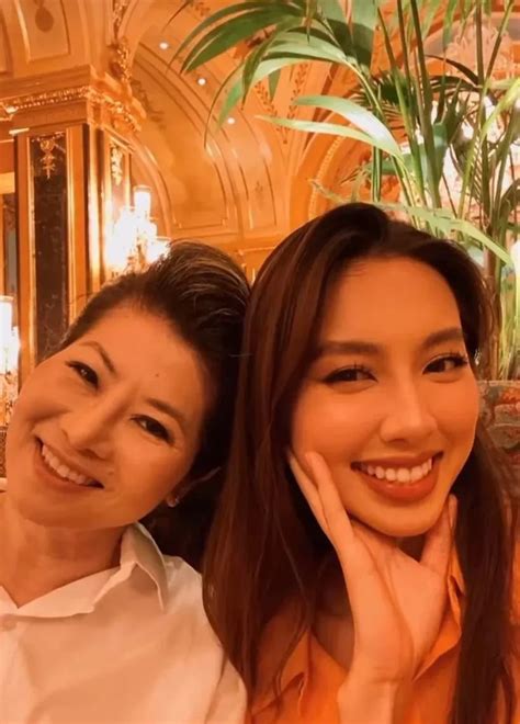 Lôi Con lén Quang Linh chúc sinh nhật Thùy Tiên hé lộ thời gian về VN