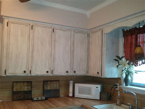 How Do You Antique Cabinets
