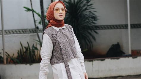 Foto 5 Potret Cantik Nissa Sabyan Heboh Dituding Jadi Pelakor