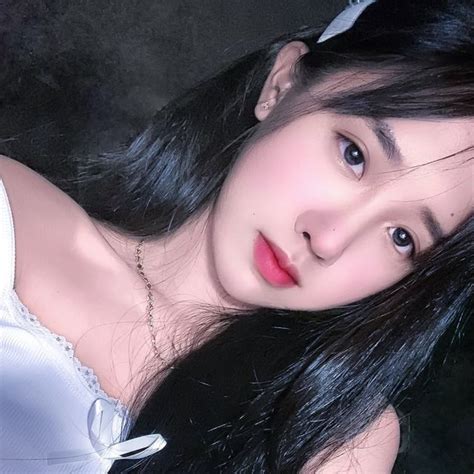 t đang thắc mắc là cái con Labubu có gì mà viral dữ vậy