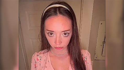 Mollymoonn2 Video Gallery Sorted By Low Score Know Your Meme