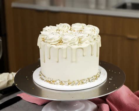 White Chocolate Drip Cake Recipe No Cream Tips For Perfect Chocolate
