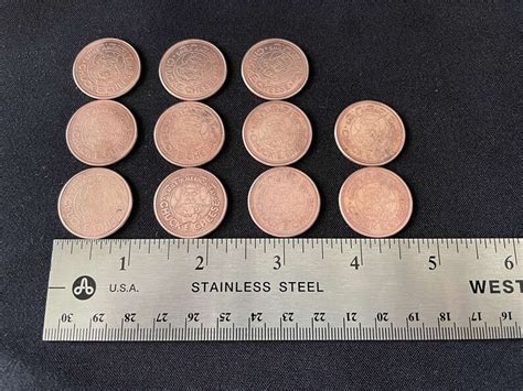 1989 Chuck E Cheese Brass Arcade Game Tokens Coins 25 Cents Pizza Time