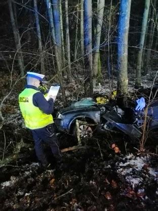 Pomorze Tragiczny wypadek pod Kościerzyną Dwie osoby nie żyją ranne