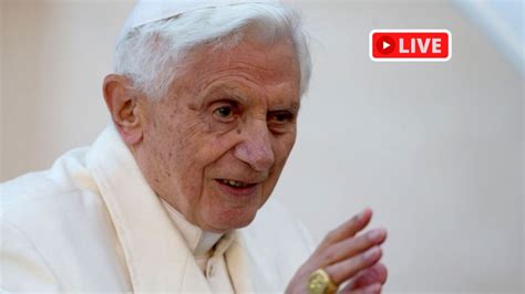 È morto Benedetto XVI il Papa Emerito aveva 95 anni Lacrime e