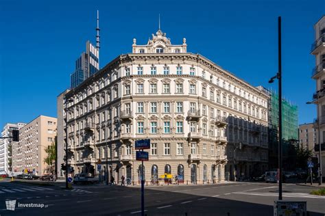 Zabytkowa okazała kamienica Wolfa Krongolda w Warszawie odzyskała swój