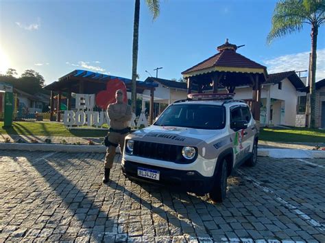 Polícia Militar de Botuverá recebe nova viatura