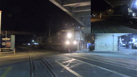 INÉDITO trem de carga geral atuando em sistema locotrol 54 vagões