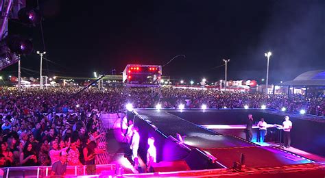 Multid O Lota P Tio Ana Das Carrancas Na Primeira Noite Do S O Jo O De