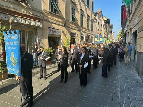 Fernando Botero Eligi Pietrasanta Para El Descanso Eterno Cultura Y