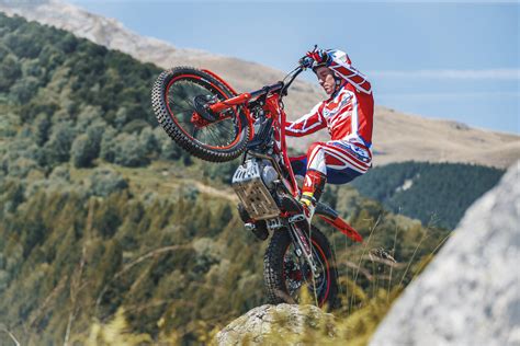 FIRST LOOK 2023 BETA EVO MODELS Transmoto