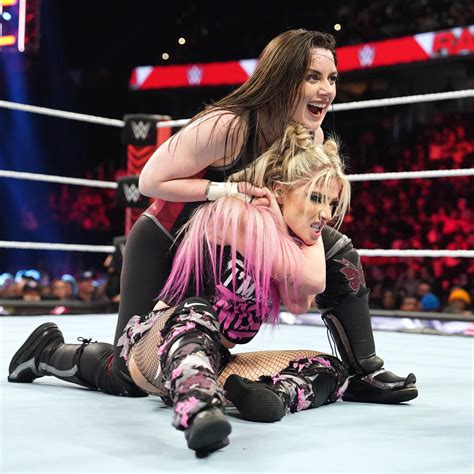 Becky Lynch Vs Alexa Bliss Vs Nikki Cross Wwe Raw Wwe