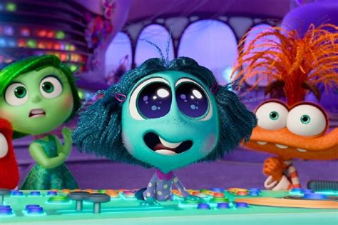 Envidia se une Del Revés 2 Fueradeserie cultura
