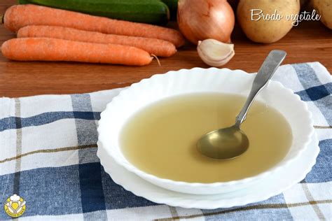 O Brodo Vegetale Ricetta Base Tradizionale E In Pentola A Pressione
