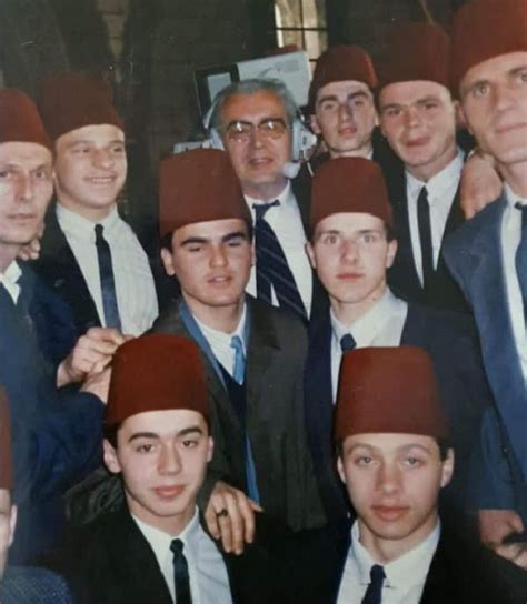 Prepoznajete Li Ekipu Prvi Javni Prenos Bajram Namaza Iz Gazi Husrev