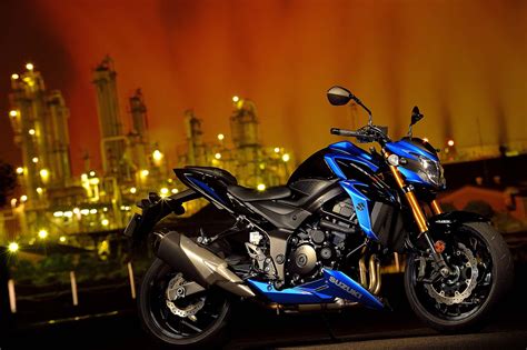 Suzuki Gsx S An Open Class Streetfighter