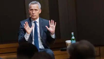 Jens Stoltenberg Nato Chef besorgt über Ukraine Krieg