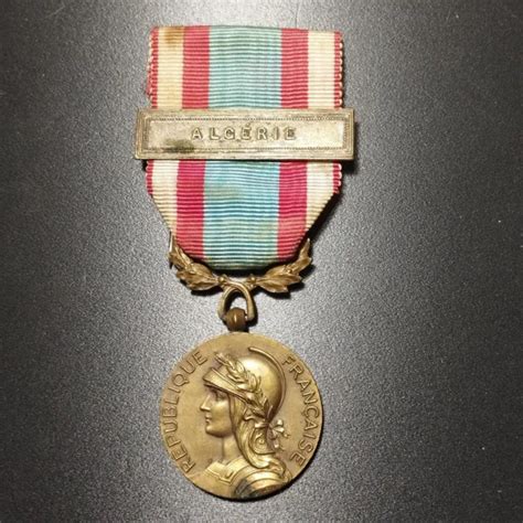 K10N BELLE MÉDAILLE commémorative de la guerre d Algérie armée AFN