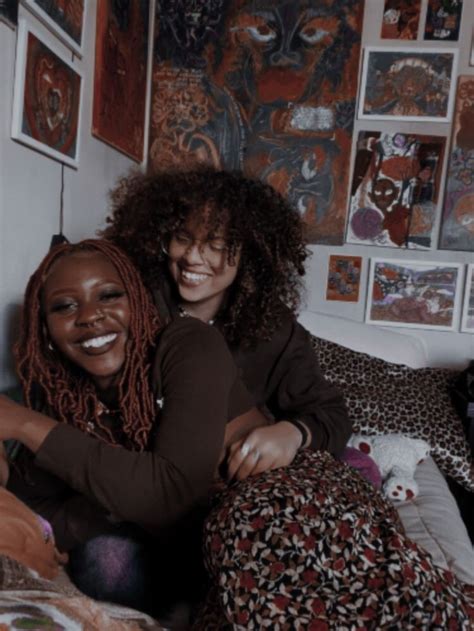 Pin By Vee On ━━ Aes Couples Cute Lesbian Couples Girlfriend Goals Black Lesbians