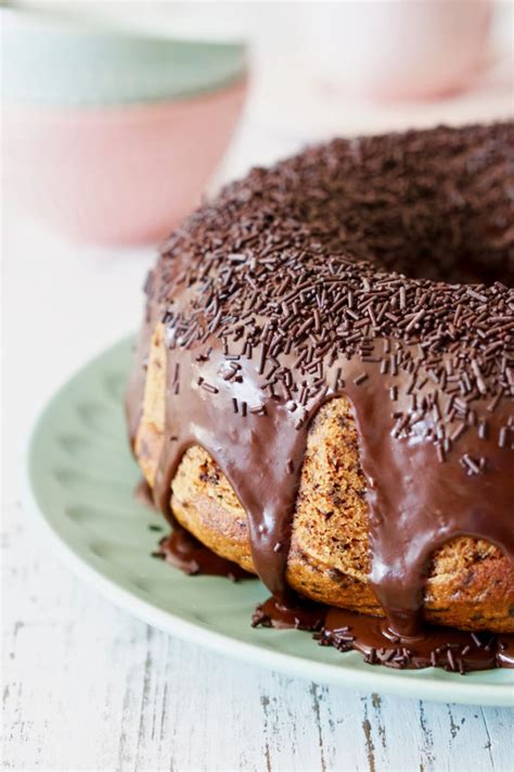 Bolo De Cenoura Formigueiro Flamboesa