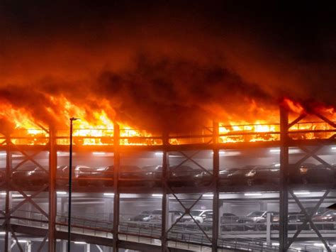 Incendiu de proporții pe aeroportul Luton din Anglia Zborurile au fost