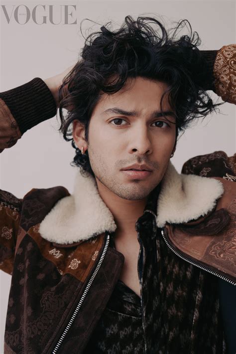 Xolo Maridueña A Deep Dive Into His Relationships