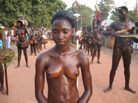 Africains indigènes nus Haute Californie