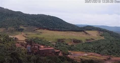 Vídeo mostra momento exato de rompimento da barragem em Brumadinho