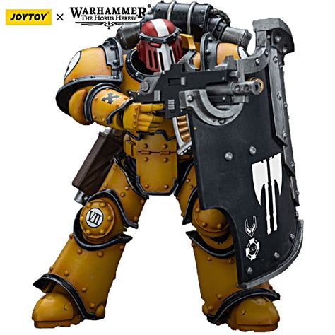 Подвижная фигурка JOYTOY Warhammer 40000 1 18 Imperial Fists Legion