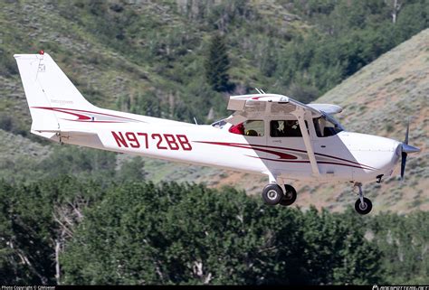 N972BB Private Cessna 172S Skyhawk SP Photo By CJMoeser ID 1357995