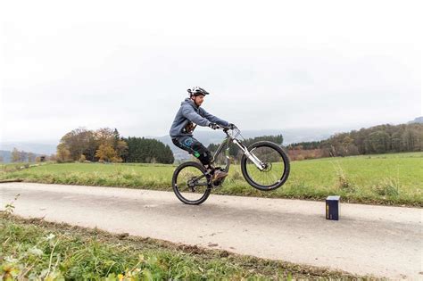 Mountainbike Fahrtechnik Bunnyhop Richtig Lernen
