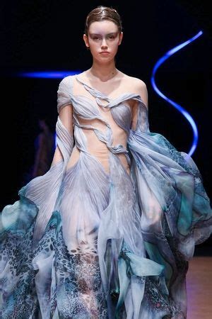 Iris Van Herpen Spring Summer 2020 Haute Couture Fashion Show Couture
