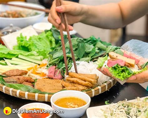 Đặc sản bún cá nha trang nem nướng Ninh Hoà chuẩn vị quê nhà tại Tân Phú