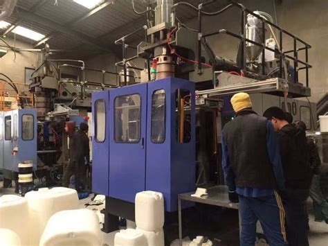Blow Molding Machine Plastic Bottles Blowing Equipments Buy Blow