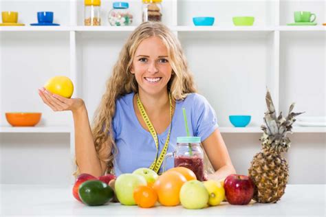 10 Delicious Weight Loss Juice Shots Recipes To Detox Your Body