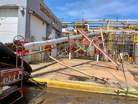 Trabajador De Pemex Provoca Accidente Vs Planta De Azufre Salina Cruz