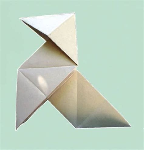 Historia del origami origen de la papiroflexia evolución del plegado