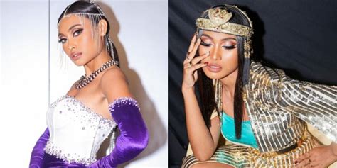 10 Potret Novia Bachmid Dengan Riasan Di Kepala Cosplay Cleopatra