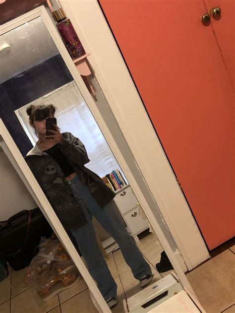 Yuhhh Mommy Mirror Selfie Mommies Selfie