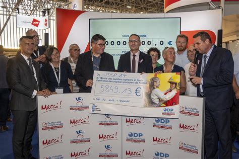 CNSPF2023 CNSPF 2023 Remises De Dons Au Profit De L OD Sapeurs