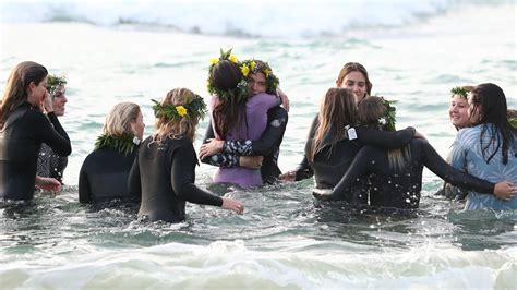 Alex Chumpy Pullin 35 Photos From Palm Beach Paddle Out