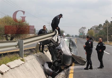 De Milagro Salvan La Vida Y Abandonan Su Camioneta En Ixtacuixtla