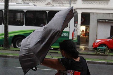 Santos tem previsão de vento forte e chuva no final de semana Diário