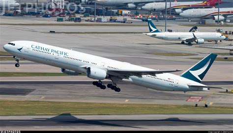 B HNG Boeing 777 367 Cathay Pacific Airways ZBAA 4L EFC JetPhotos
